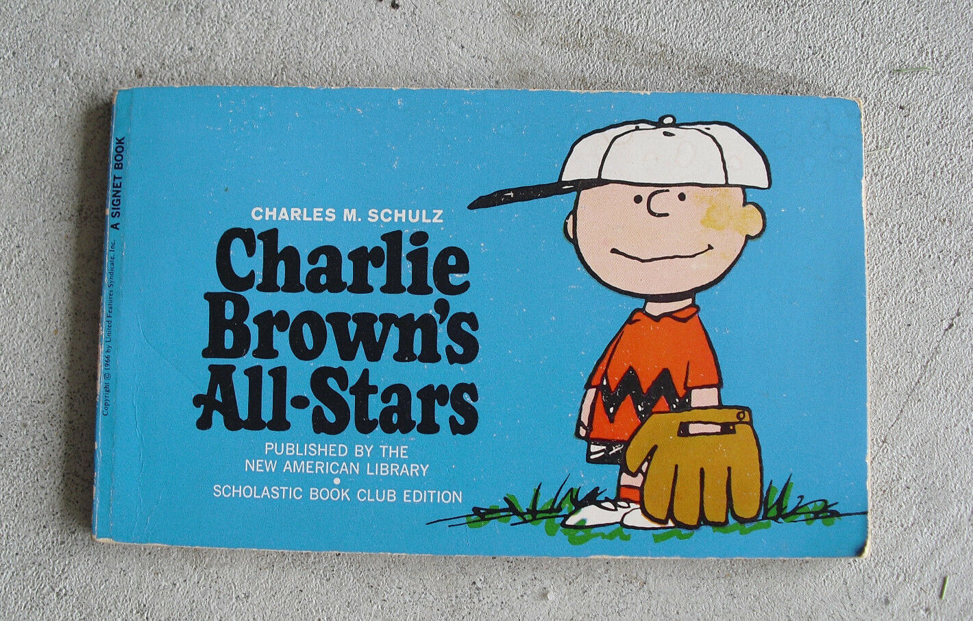 Vintage 1966 Childrens Book - Charlie Brown's All Stars - Books & Magazines