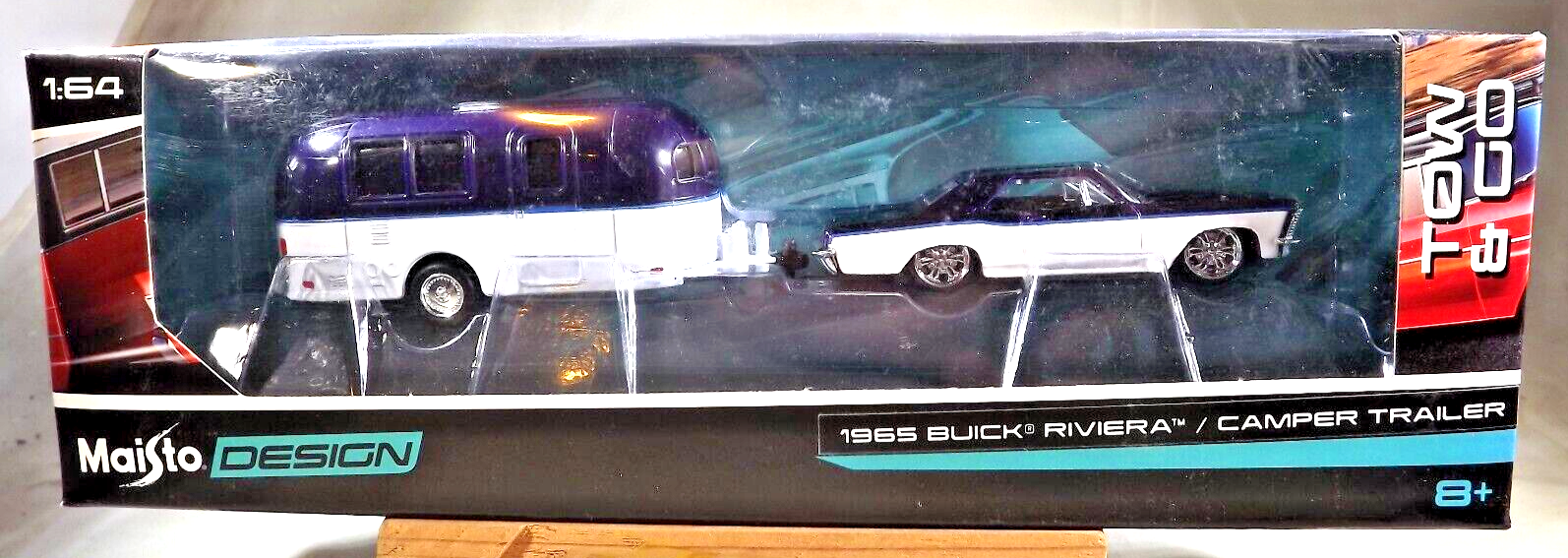 2018 Maisto Design Tow & Go 1965 BUICK RIVIERA & CAMPER TRAILER Purple ...
