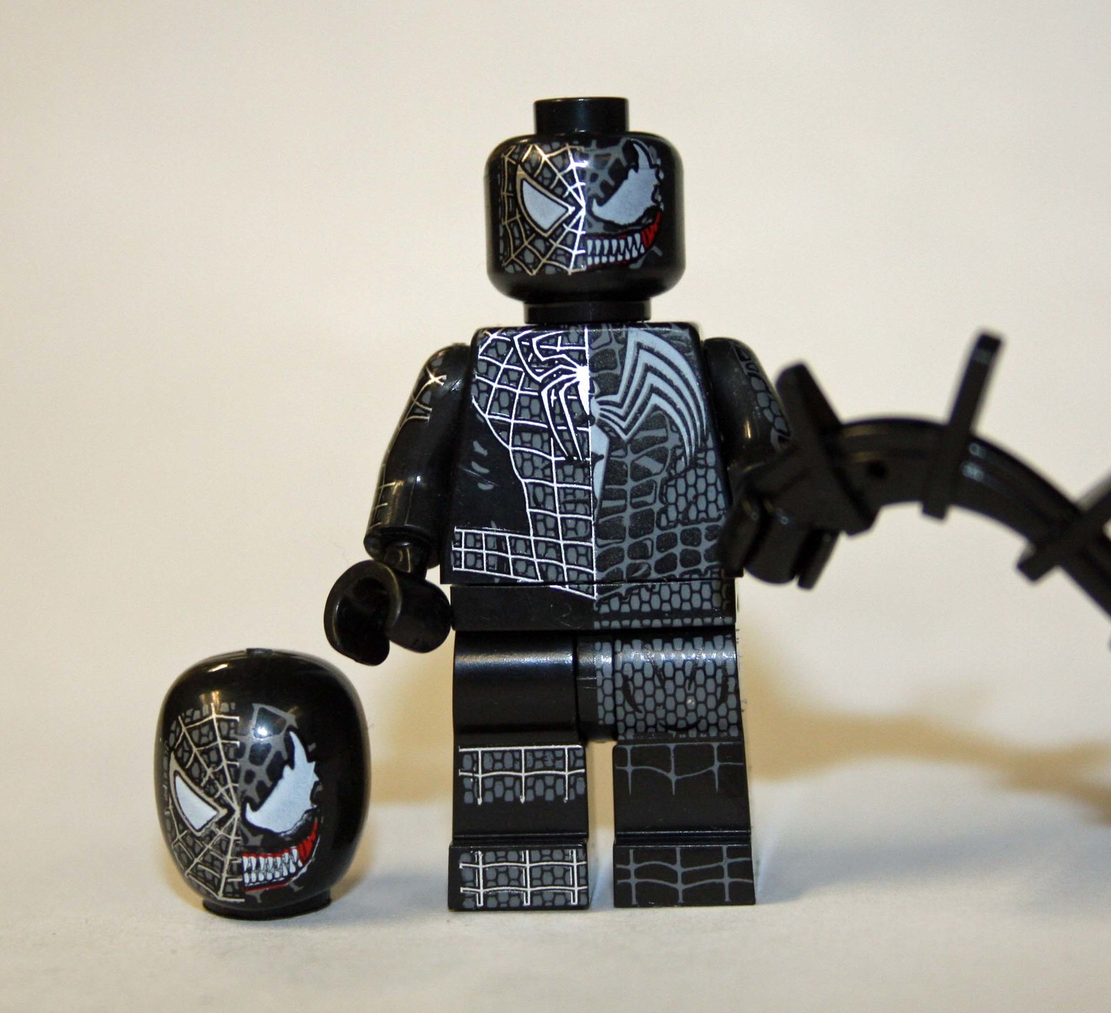 Spider-Man Venom Symbiote Suit Hybrid Custom Minifigures - LEGO (R ...