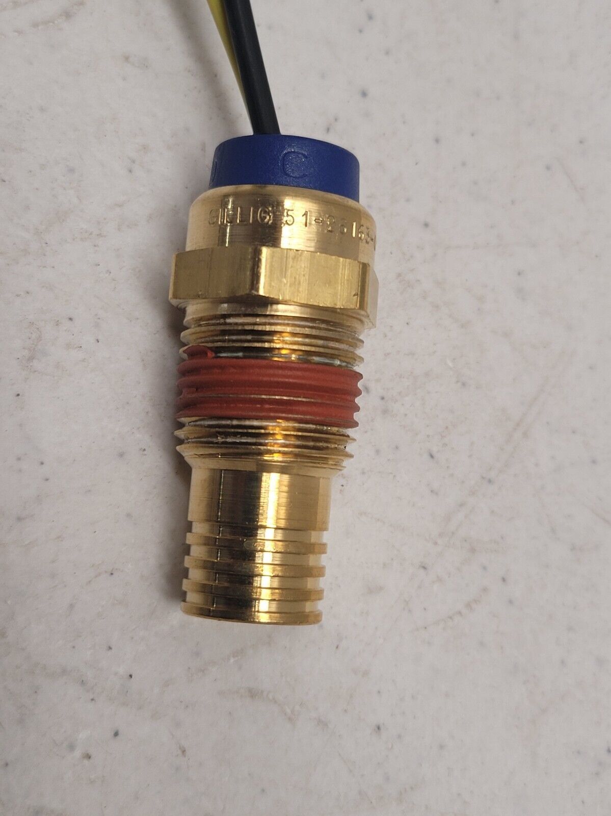 Gillig 51-26163-003 Genuine OEM Engine Coolant Temperature Switch ...