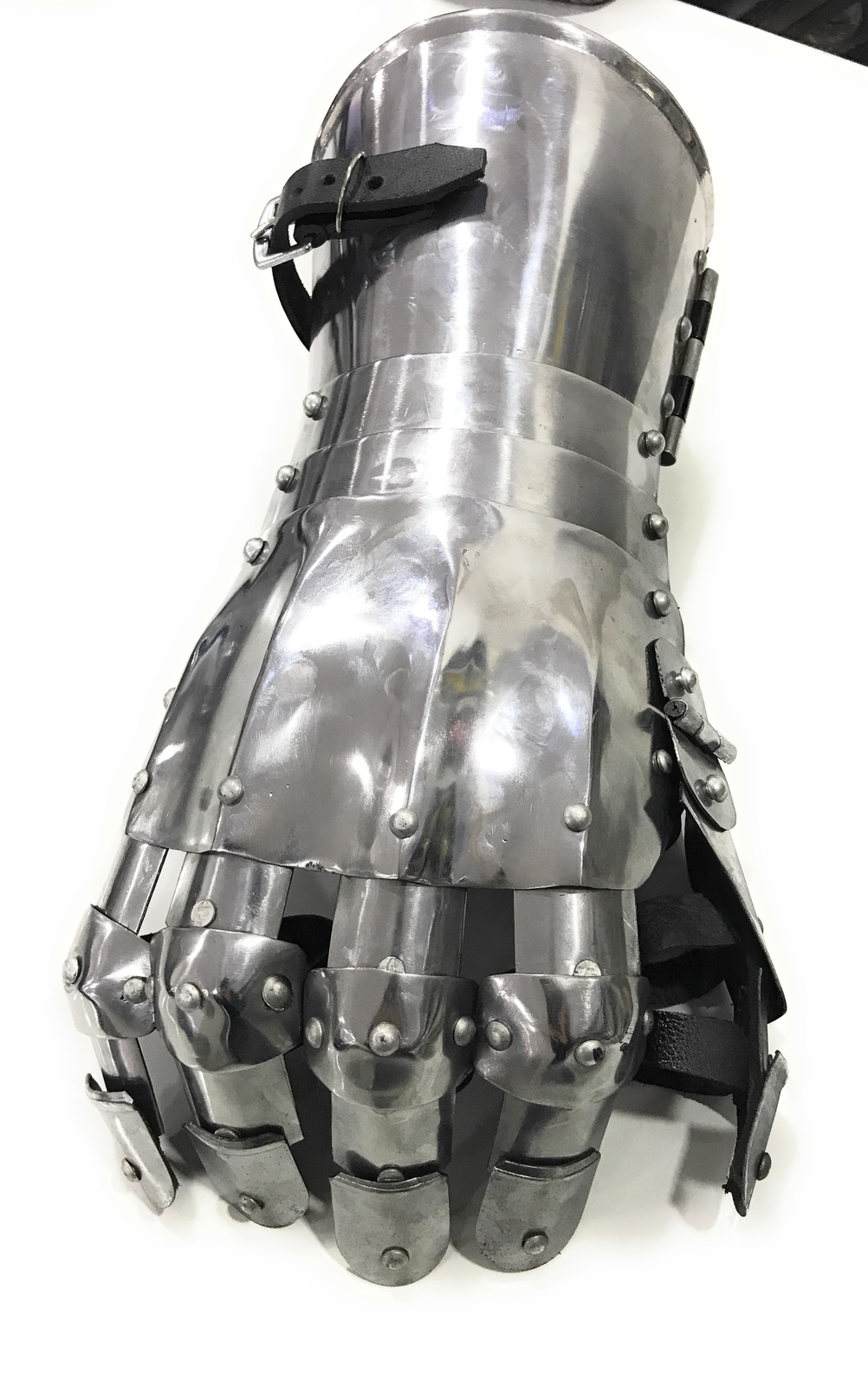 NauticalMart Medieval Knight Functional Armor Gauntlet Gloves - Knives ...