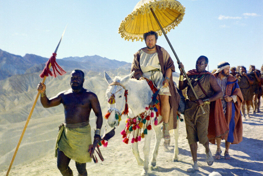 Peter Ustinov As Lentulus Batiatus In Spartacus 11x17 Mini Poster On ...