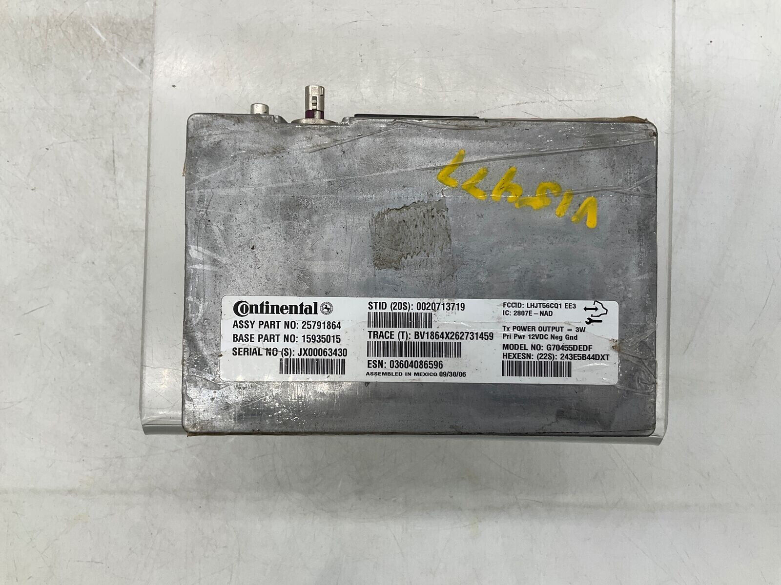 2007 Cadillac Escalade Center Console Radio AM FM CD Radio Receiver ...