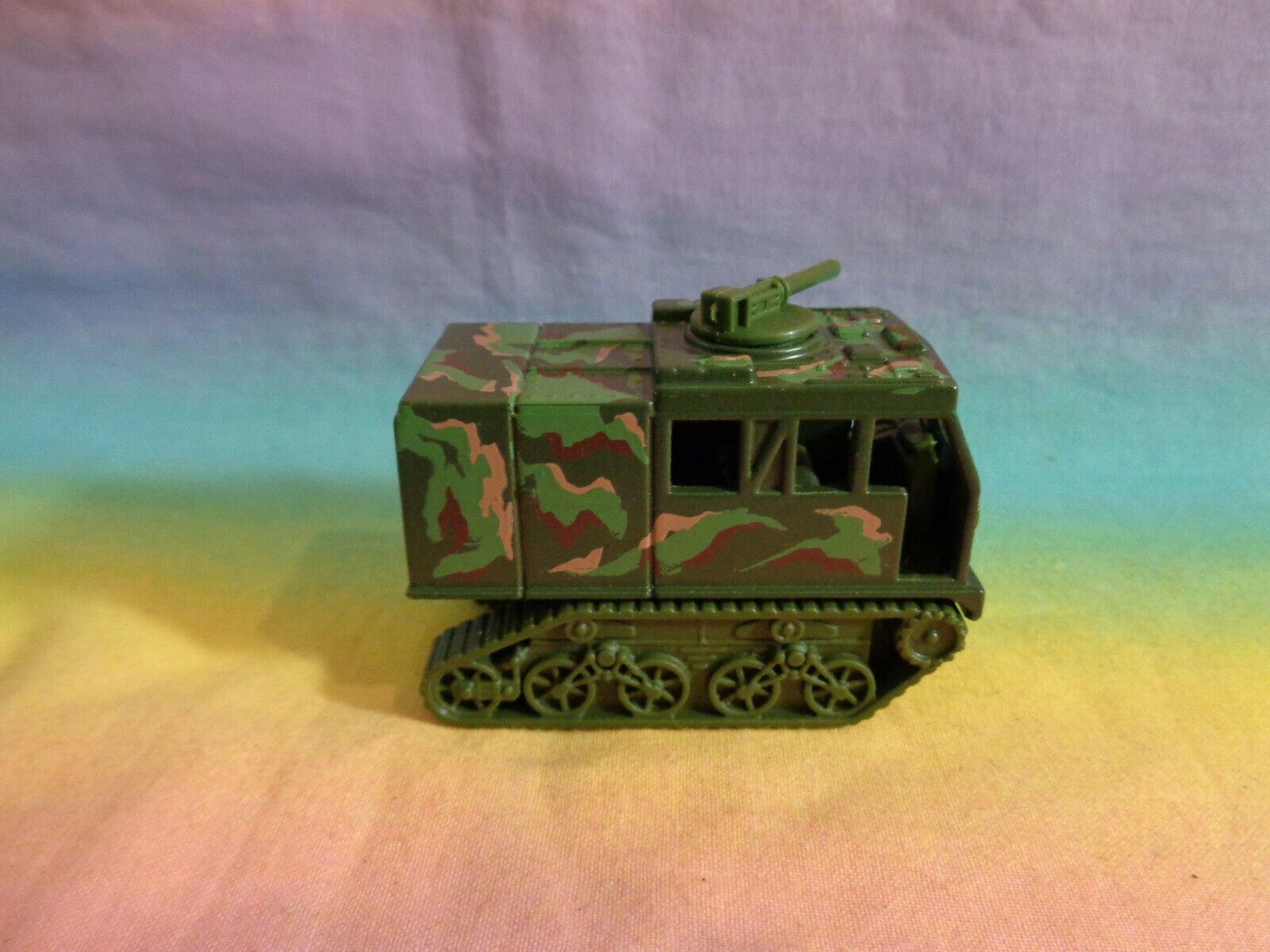 Vintage 1986 Hot Wheels Mattel Military Green Assault Tank Camouflage ...