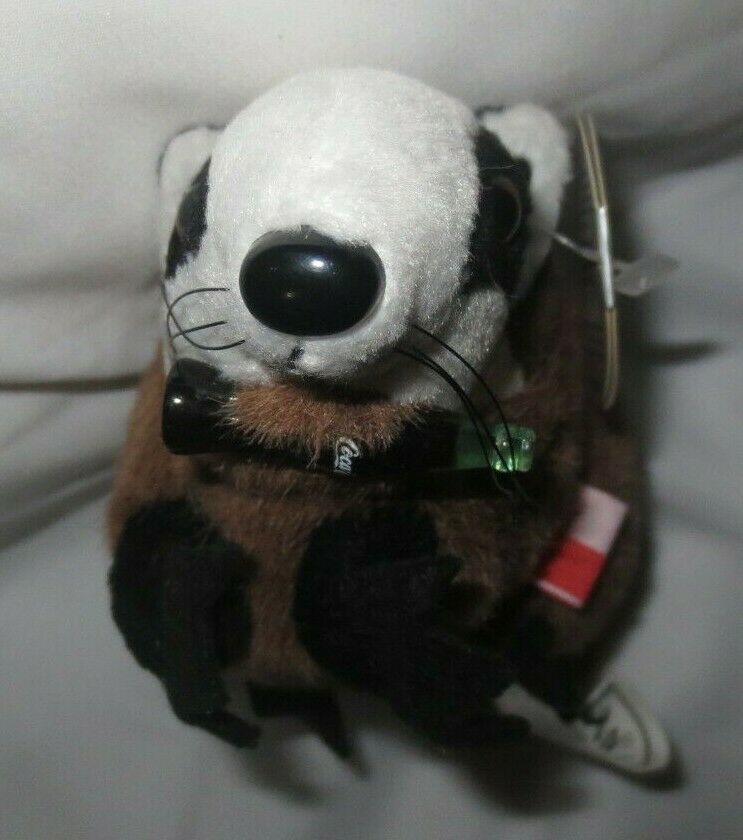 Coca-Cola Bean Bag International Collection Badgey the Badger Czech Set ...