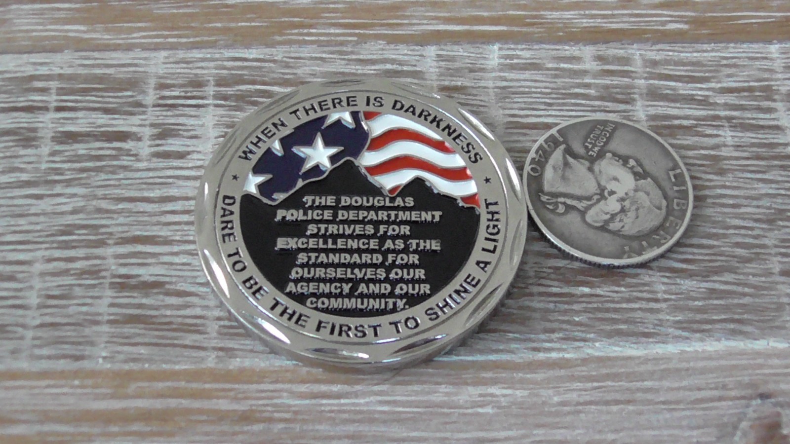 Douglas Police Department Wyoming Challenge Coin #D379 - Challenge Coins