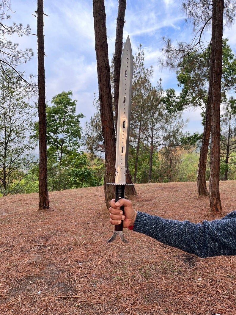 22" Blade Tactical Sword | Hand forged Viking Sword | Truck Leaf spring ...