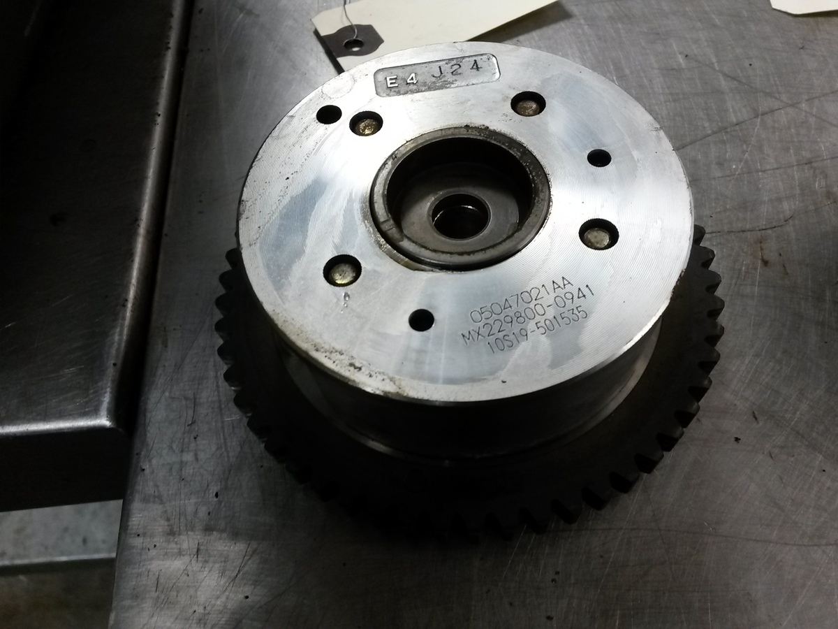 Intake Camshaft Timing Gear For 16-17 Jeep Compass 2.4 05047021AA ...