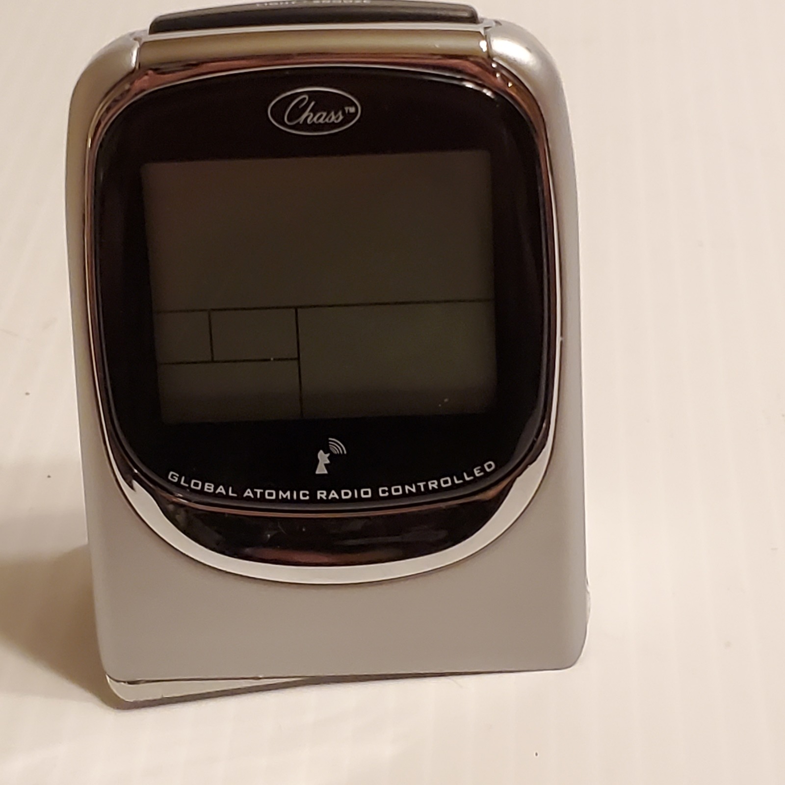 Chass Global Sync Atomic Radio Control World Travel Alarm Clock - Alarm ...