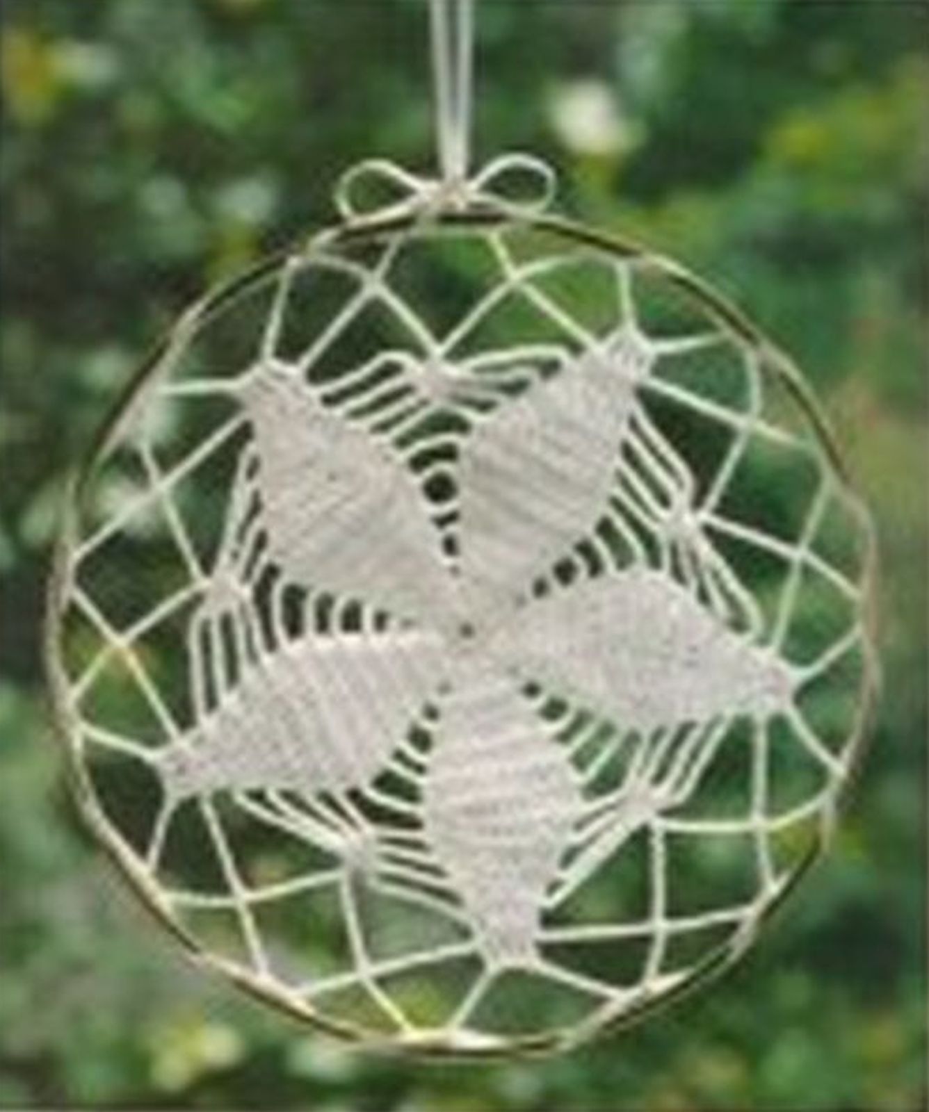 8 Lovely & Lacy Crochet Lace Suncatchers Sunflower Crystals Beams Doily ...