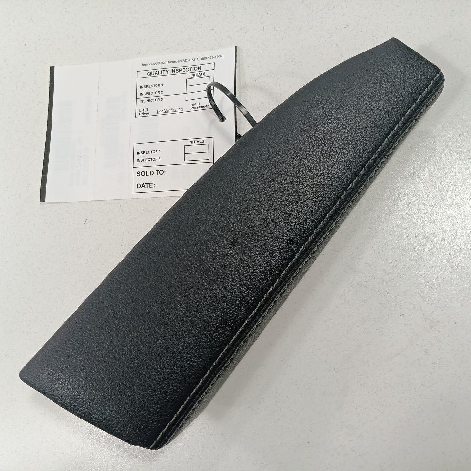 Toyota Corolla Passenger Right Front Door Arm Rest {74210-02250} 2016 ...