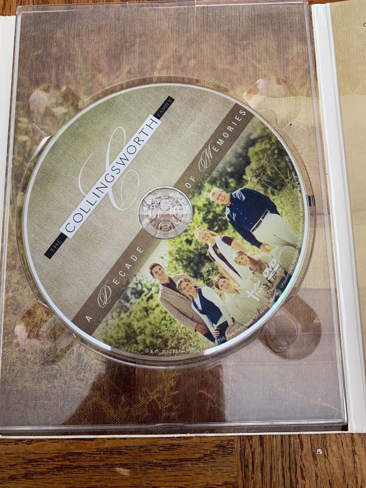 The Collingsworth Family A Decade Of Memories Dvd-RARE-SHIPS SAME BUS ...