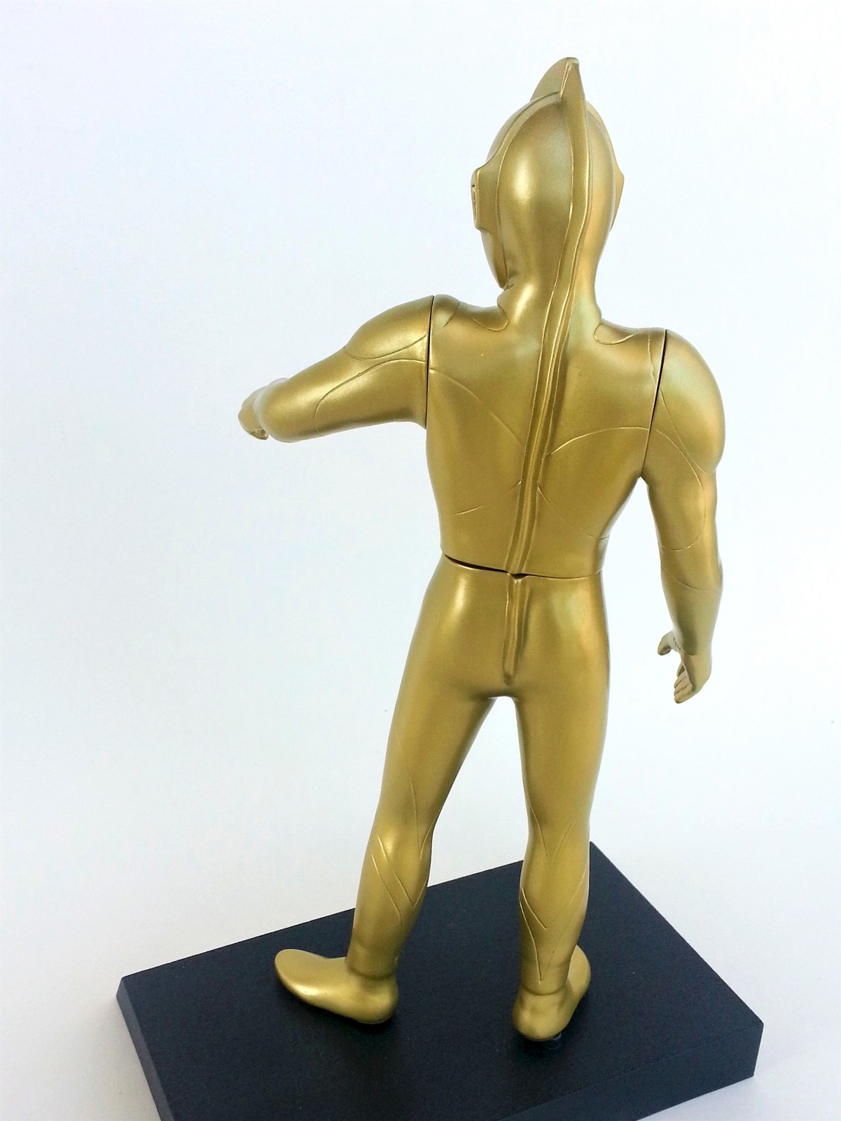 Ultraman "Mega Monster Battle: Ultra Galaxy Legend The Movie" Limited ...