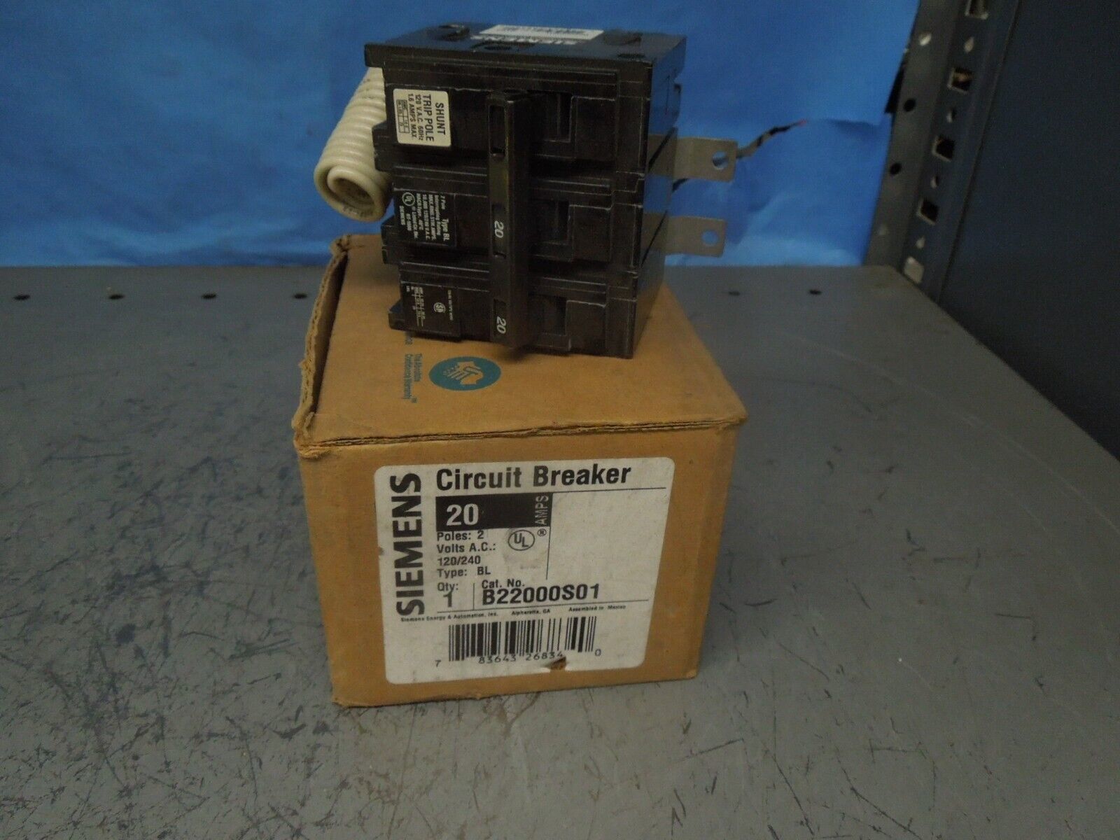 Siemens Type BL B22000S01 20A 2p 120/240V Circuit Breaker w/120V Shunt ...