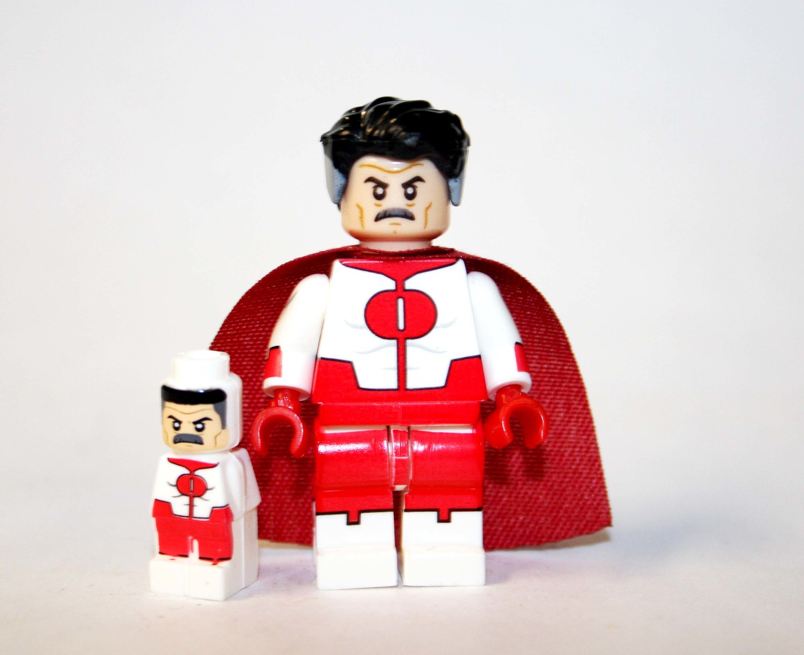 Building Omni-Man Invincible Tv Series Minifigure Custom - LEGO (R ...