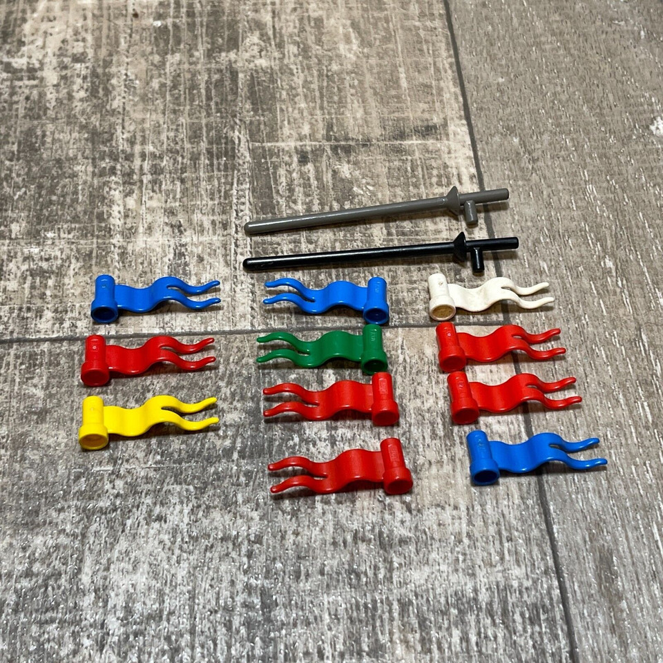 11 Vintage Lego Flags with 2 Poles/Lances - The Perfect Collection for ...