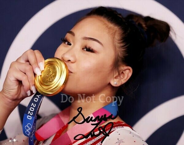 SUNISA SUNI LEE SIGNED PHOTO 8X10 RP AUTOGRAPHED * 2020 OLYMPIC ...