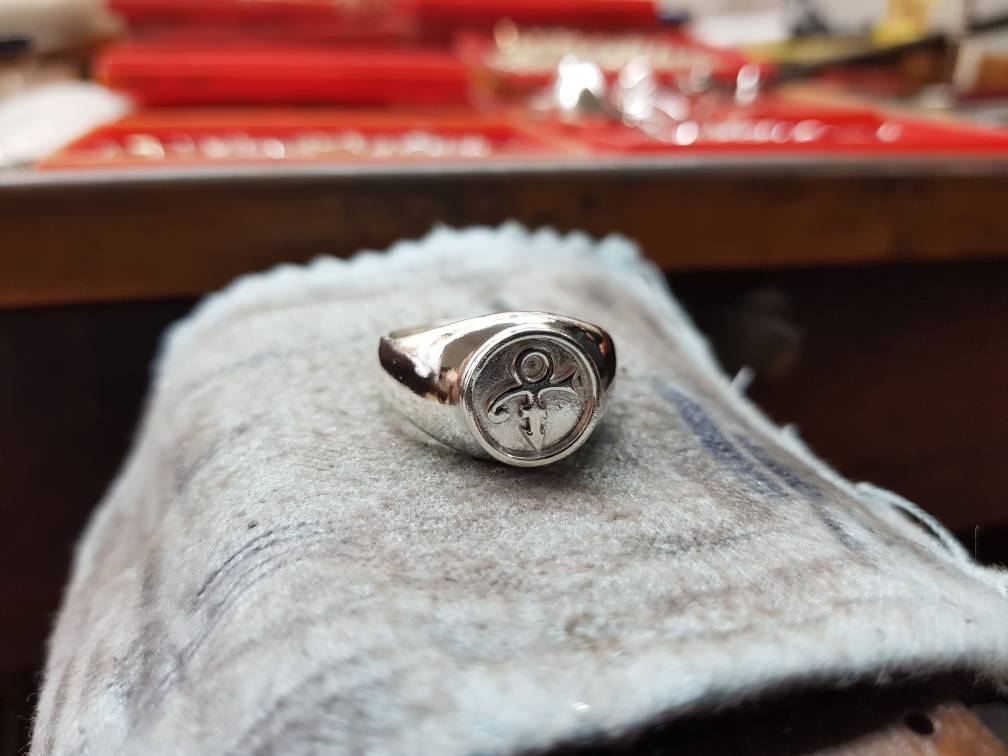 Ring - Chunky - Love Emblem - Remembrance Symbol - Sterling Silver - Rings