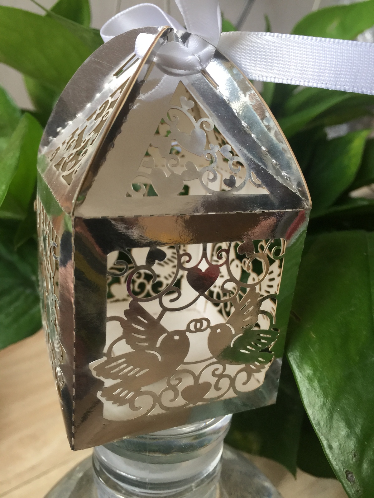 100*Cute laser Cut Gift Boxes,Love Birds Wedding favor box with ribbon ...