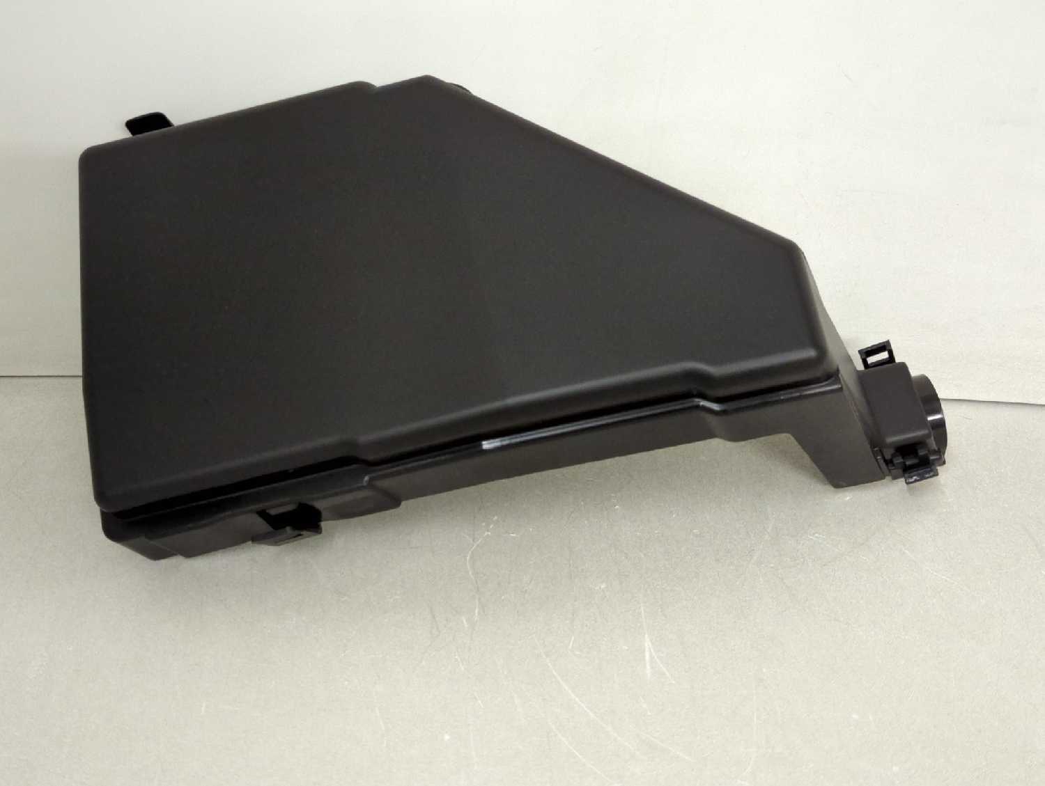New OEM Genuine Upper Fuse Box Cover 2022-2024 Outlander ES SE SEL 2.5L ...