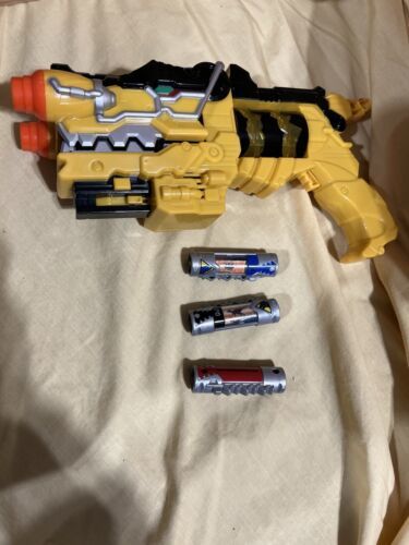 Power Rangers Deluxe Dino Super Charge Morpher Yellow Blaster Gun ...