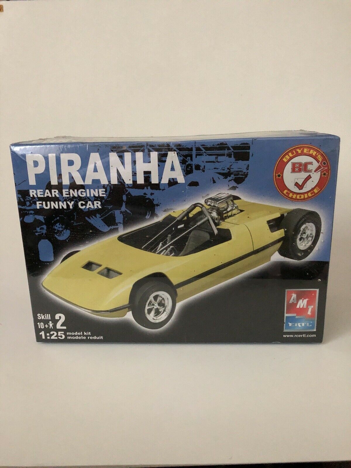 AMT38176 PIRANHA Rear Engine Funny Car 1/25 Scale Model Car Kit AMT ...