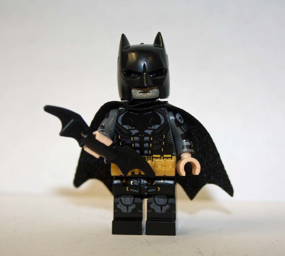 Movie Minifigure Batman Tactical Suit Fast Shipping - LEGO (R) Minifigures