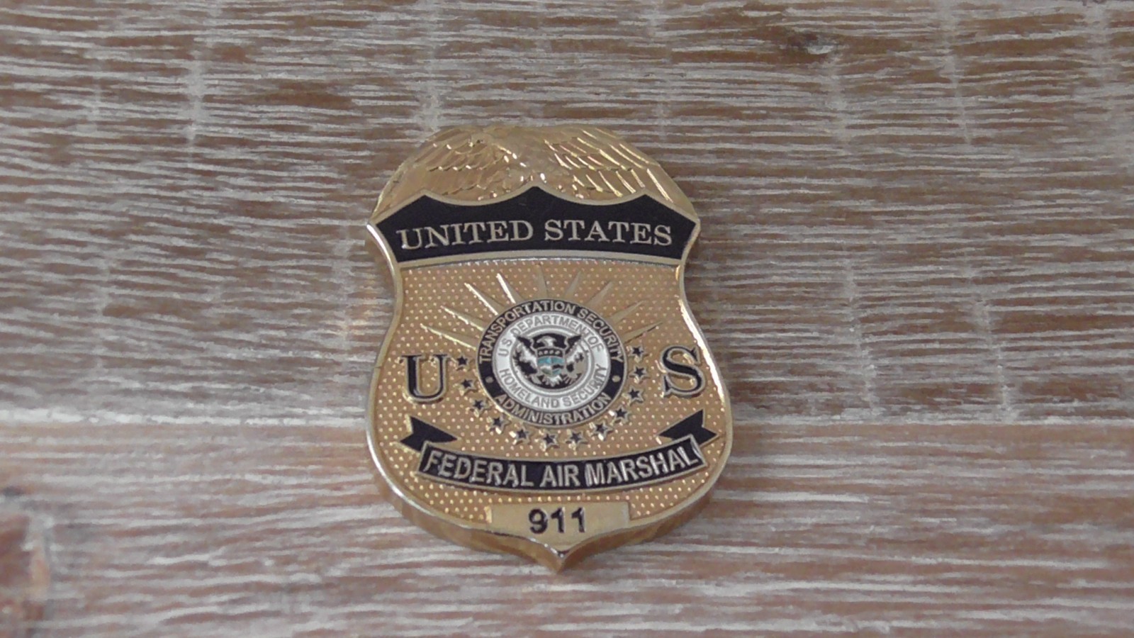 FAM Federal Air Marshal Senior Federal Air Marshal William Swank ...