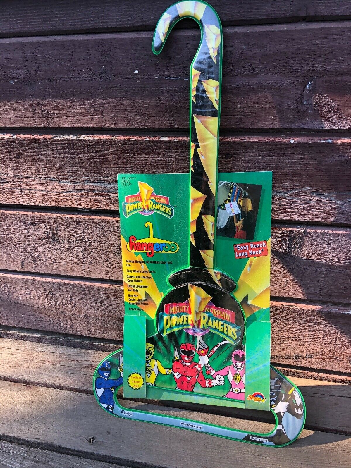 VTG 1994 Mighty Morphin Power Rangers HANGEROO Clothes Hanger MIP ...