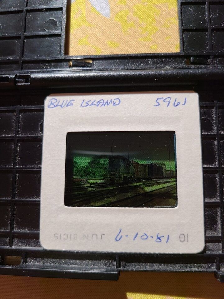 Original Slide CSX Transportation No. 8219 EMD SD40-2 Lufkin TEX 5-1993 ...