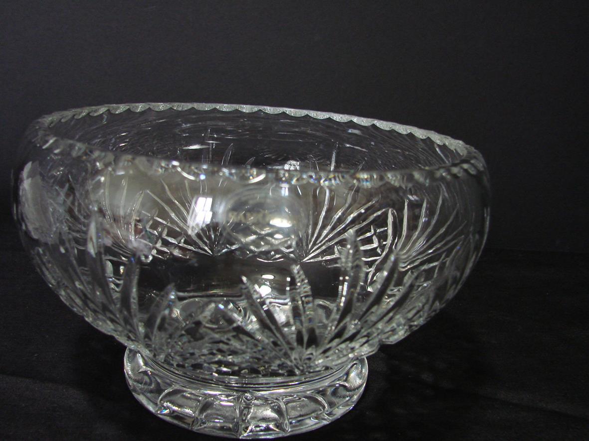 Samobor Handmade 24% Lead Crystal Bowl- Made in Croatia - Pottery & Glass