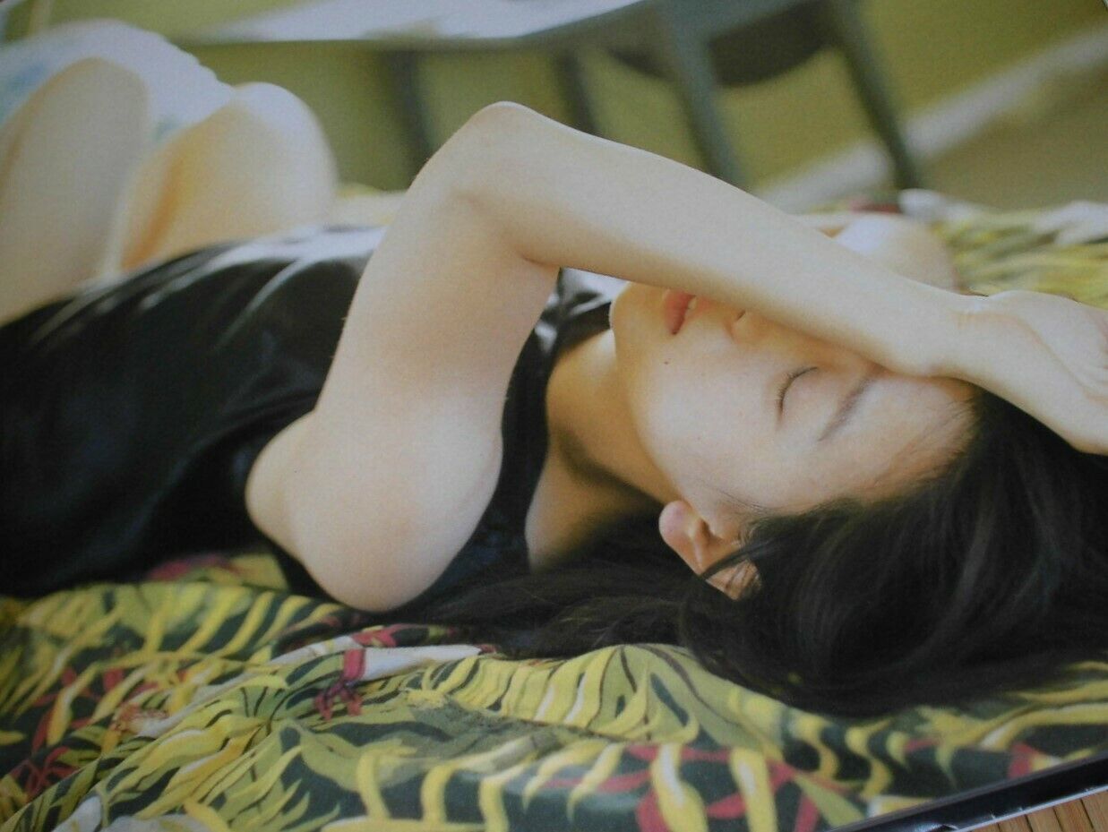 Nae Yuuki 'UNRELEASED FILMS NAE YUKI' Photo Collection Book - Magazines