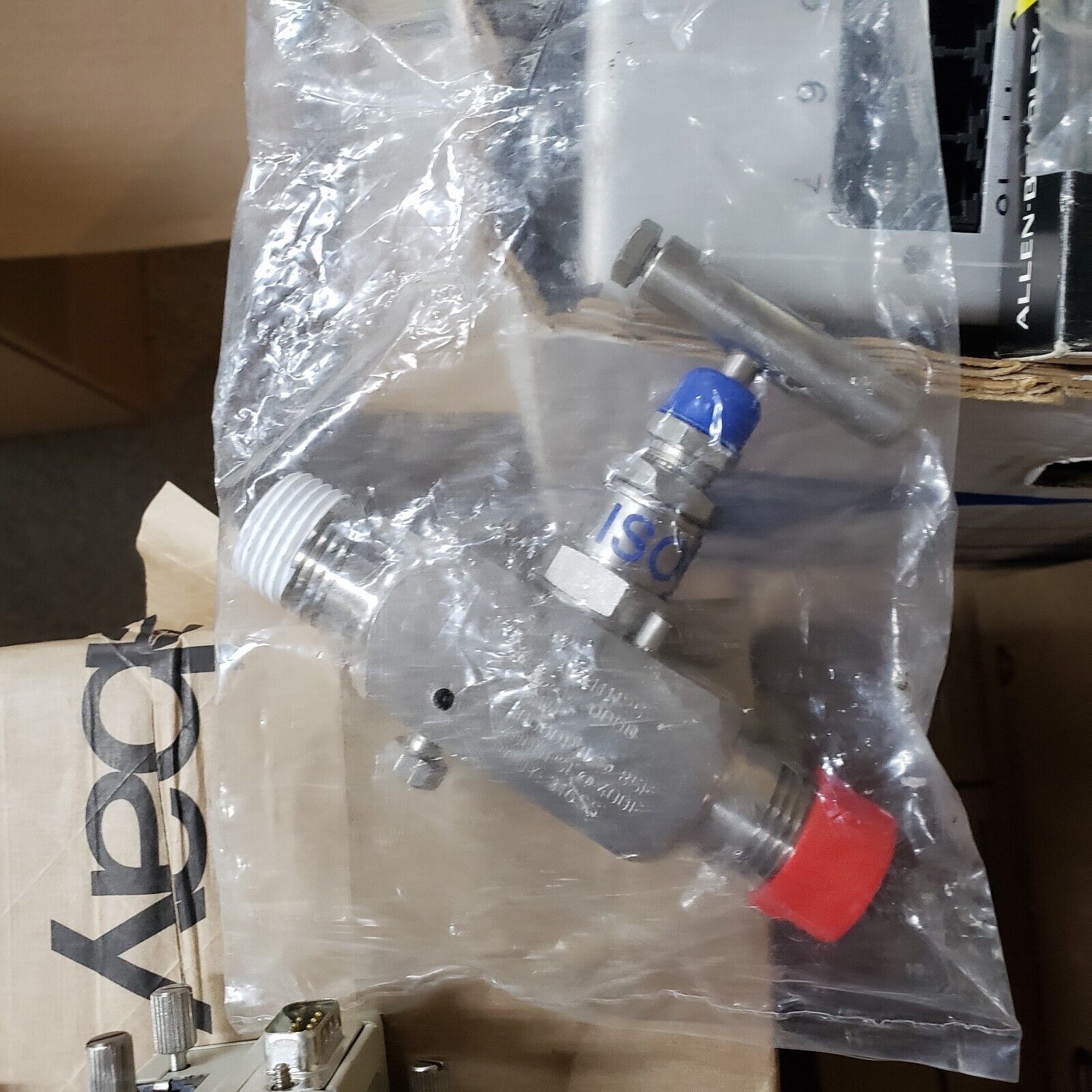 NEW Rosemount Needle Isolation Valve Transmitter Twist # C306111125 ...