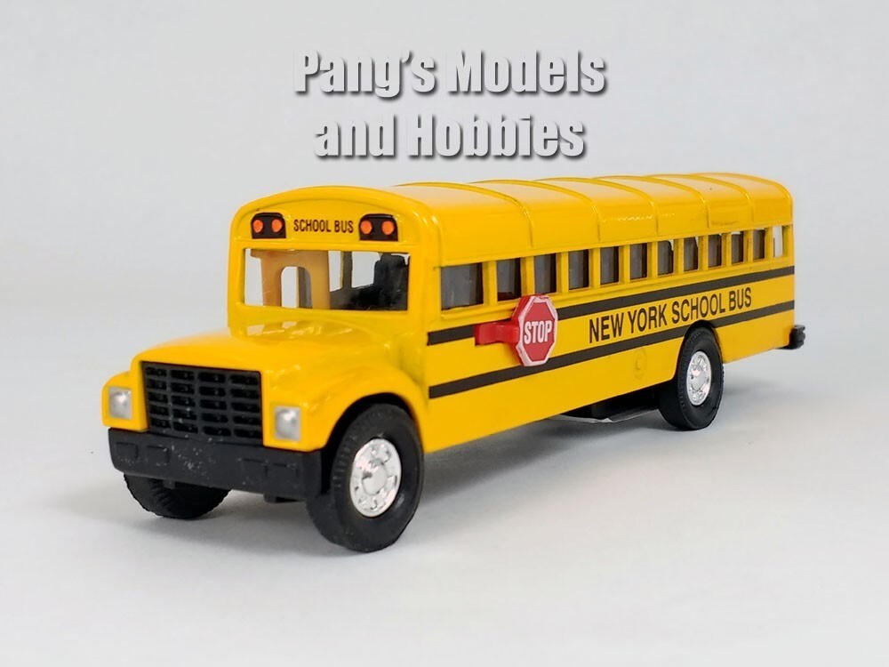 6 Inch Long New York School Bus - Yellow School Bus - 1/72 Scale ...