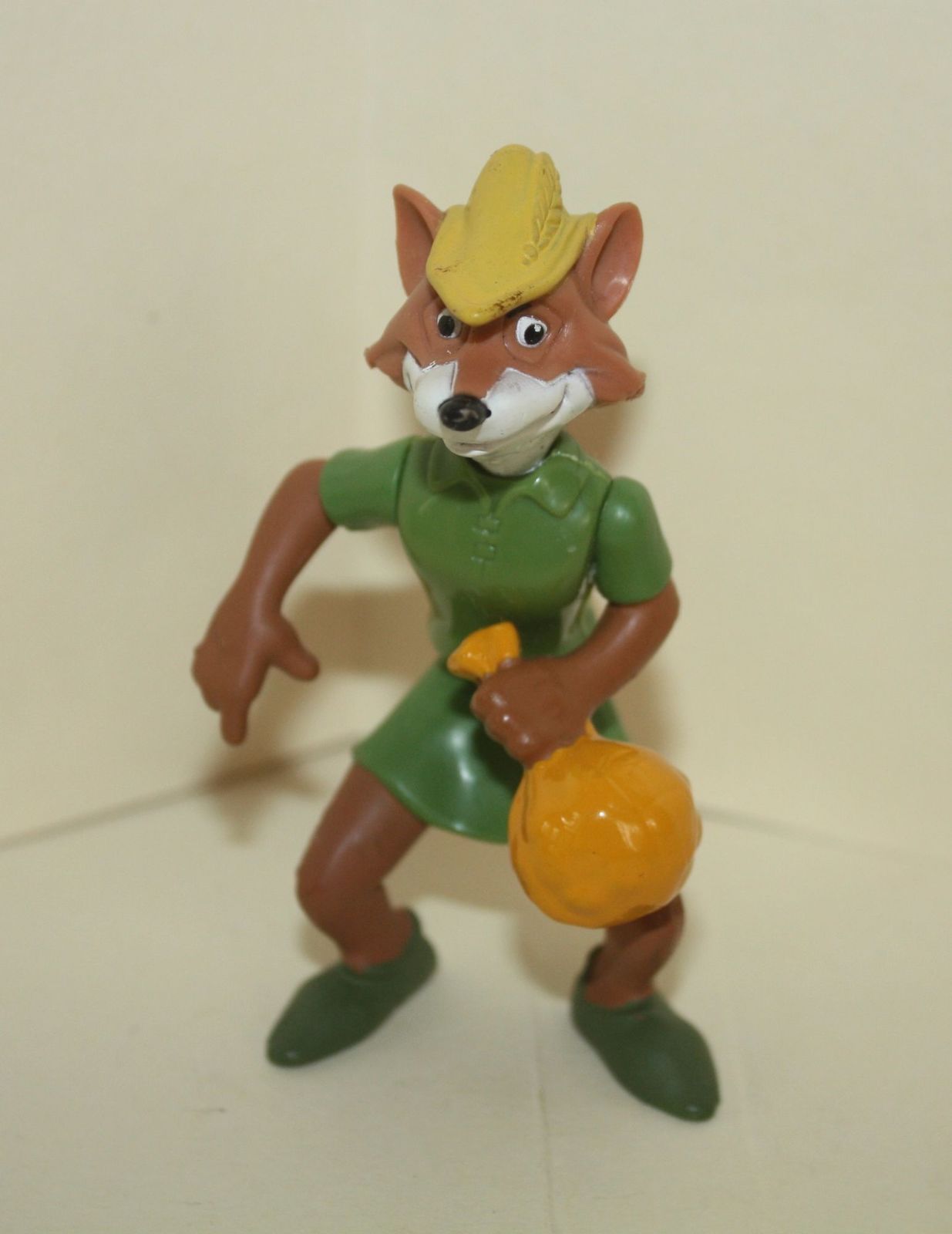 1996 McDonalds Disney's Masterpiece Collection Robin Hood with Gold Bag ...