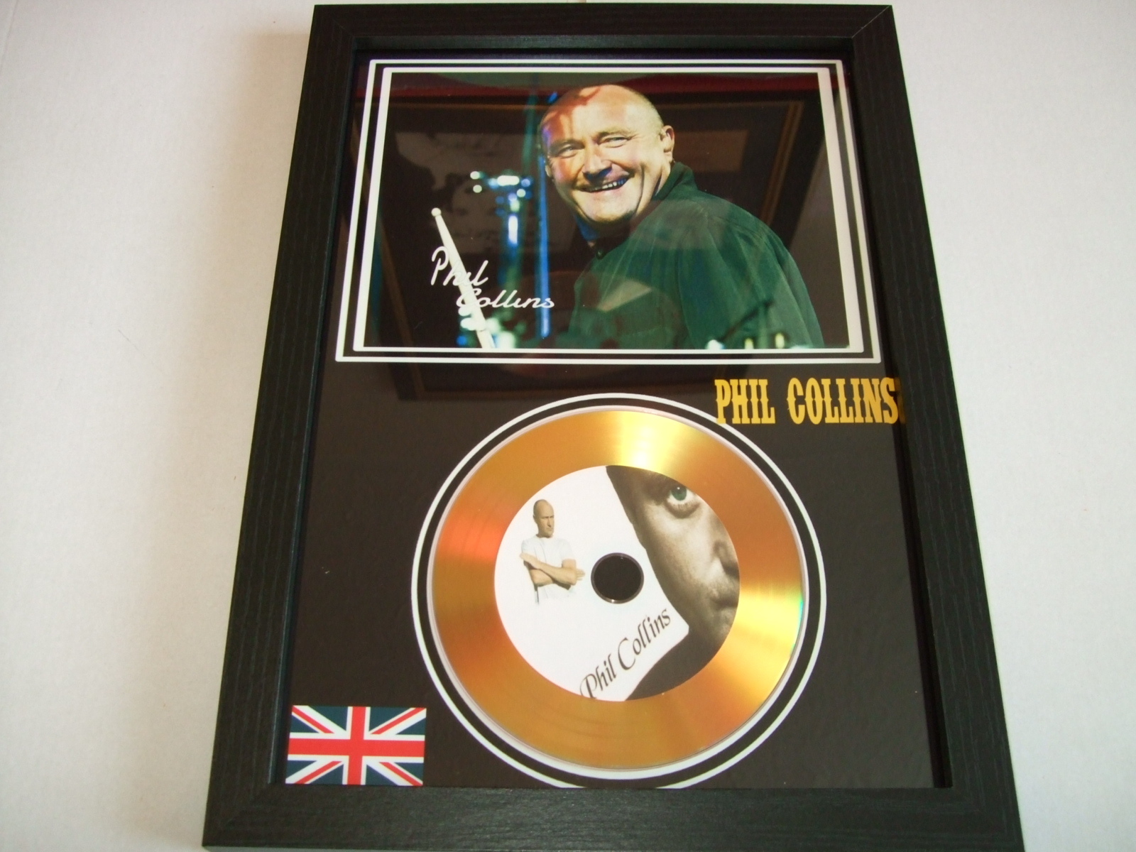 phil collins signed presentation disc - CDs