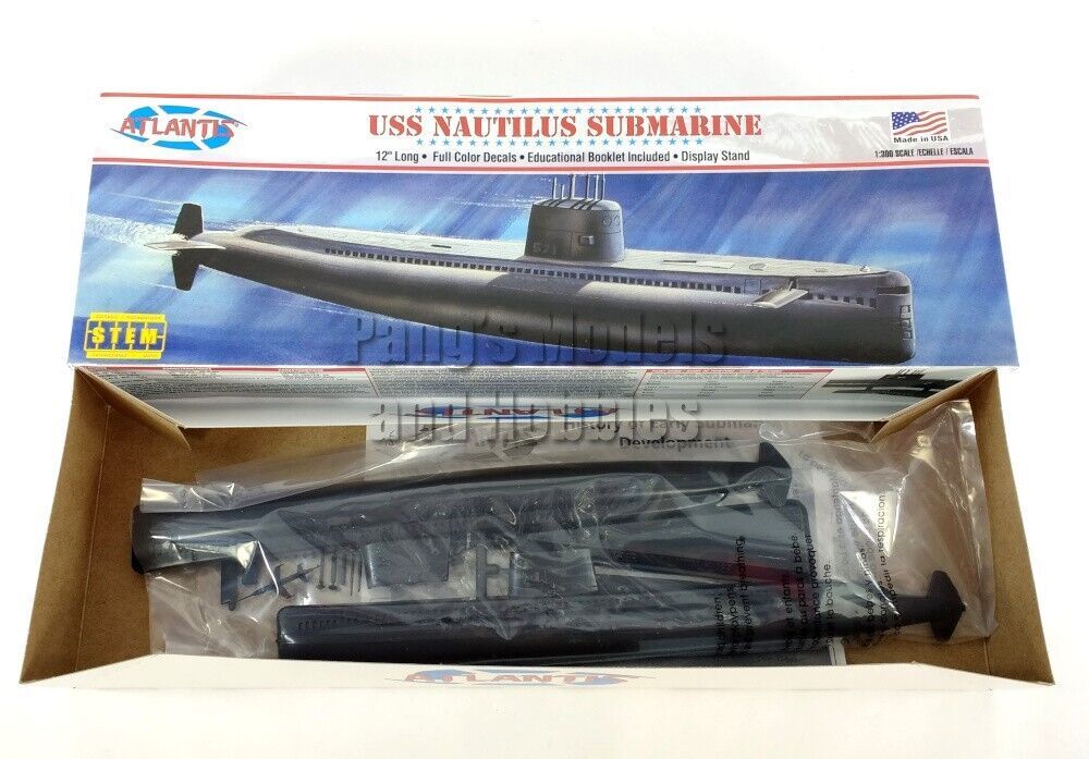 USS Nautilus SSN-571 Nuclear Submarine US NAVY 1/300 Scale Model Kit ...
