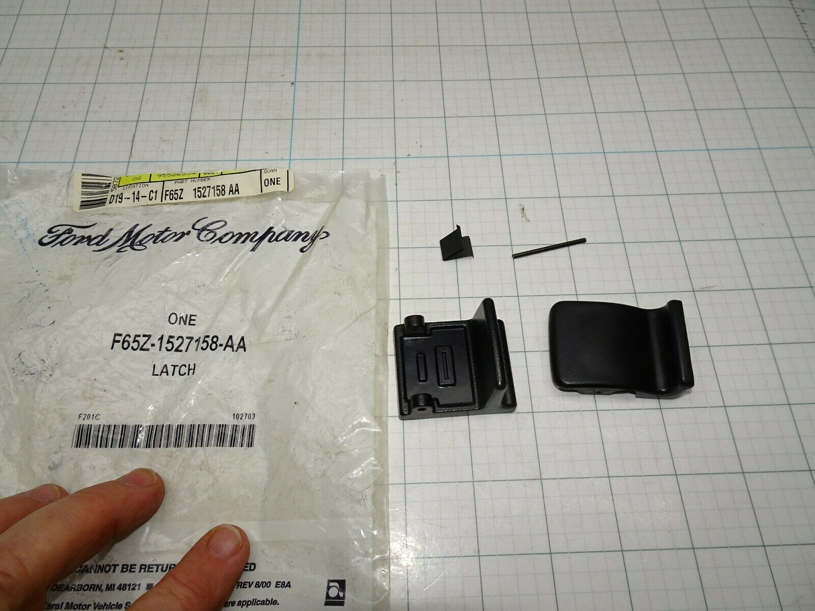 FORD F65Z-1527158-AA Latch for Sliding Rear Window OEM NOS - Other Car ...