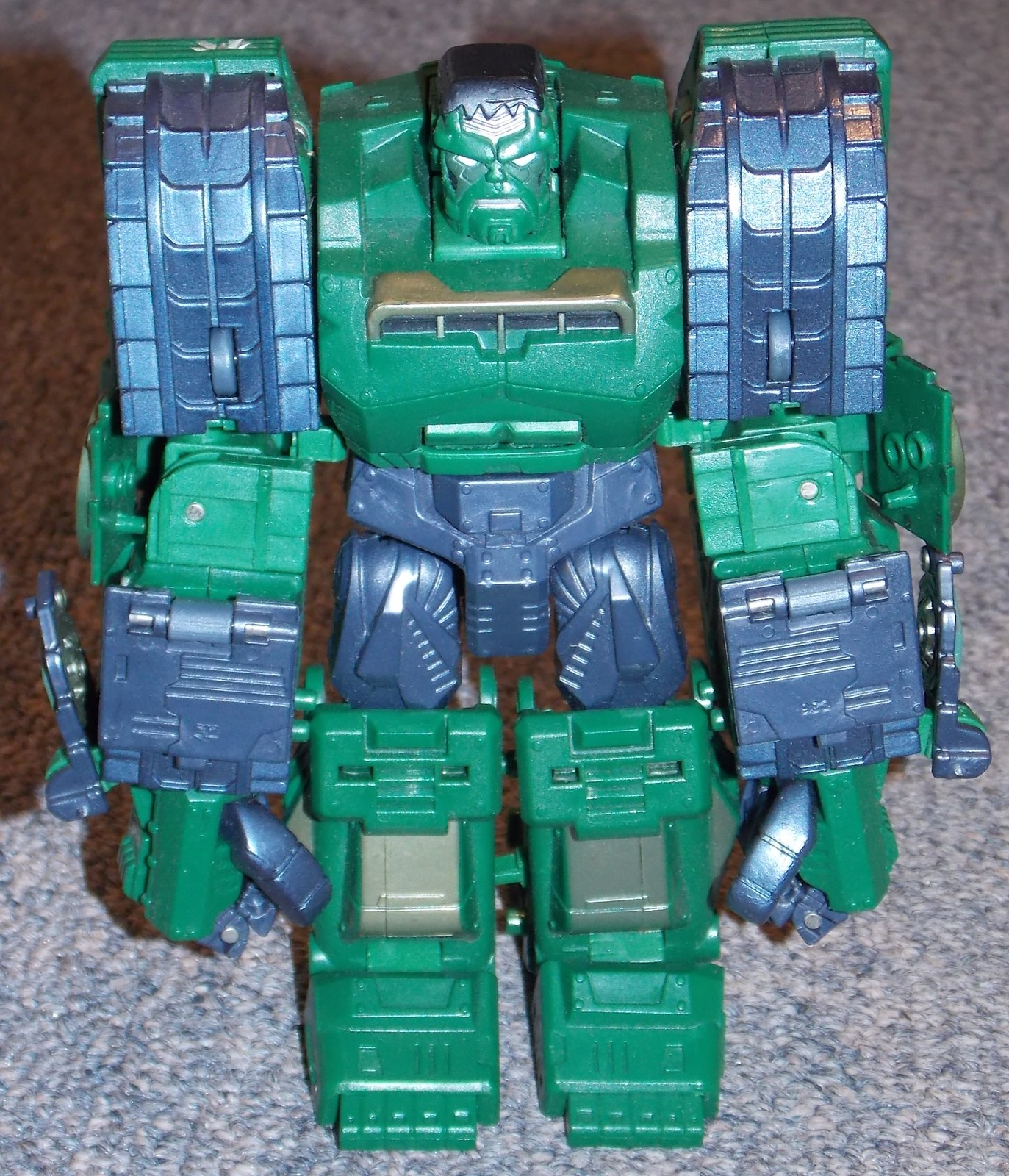 2008 Hasbro Transformers Marvel Crossover Incredible Hulk to Tank ...