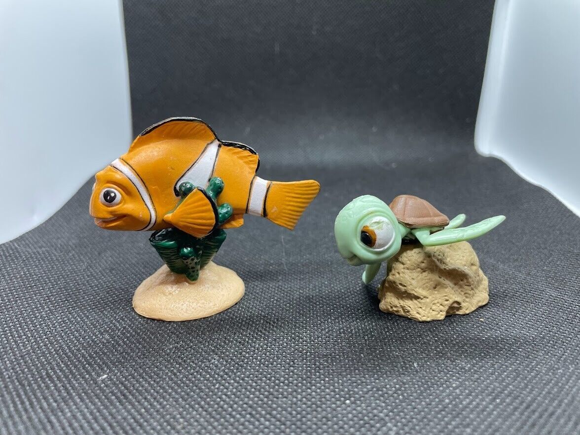 Finding Nemo Figures Squirt and Marlin Lot of 2 Finding Nemo Turtle ...