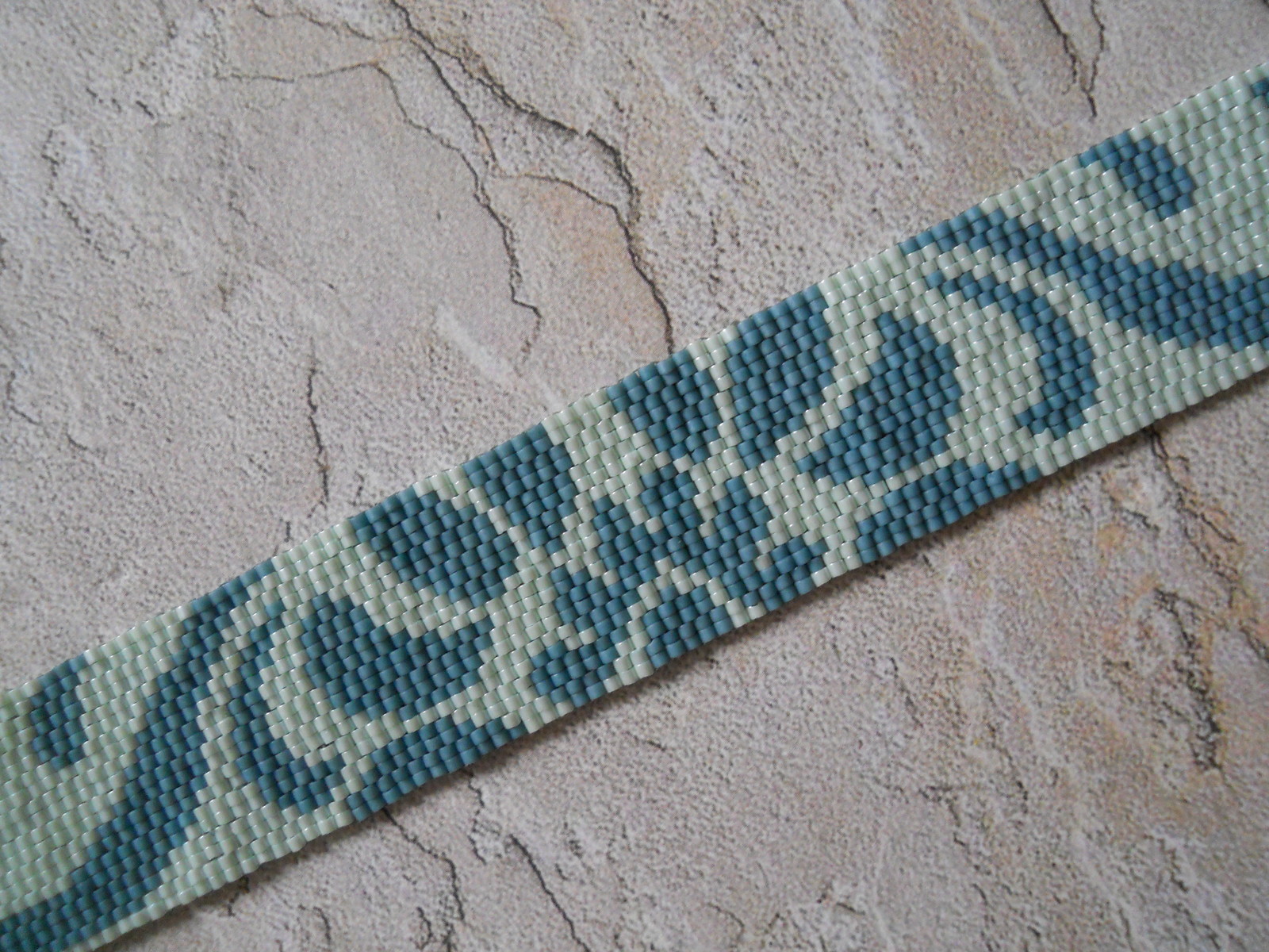 Bracelet: Light Mint Green & Shale Art Nouveau Flowers, Peyote Stitch ...