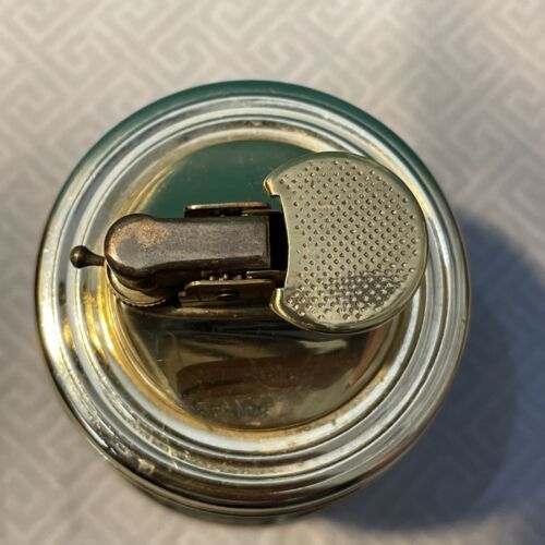 Vintage Collectibles Table Lighter Gas World Map Gold Tone - Other