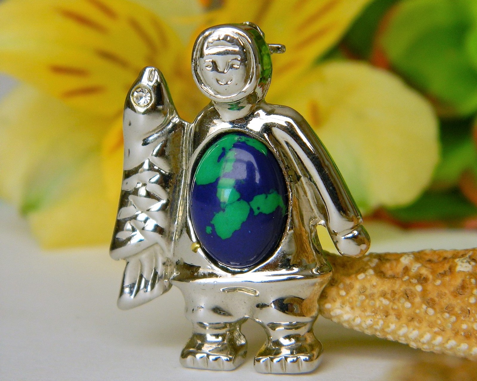 Vintage Eskimo Inuit Fish Jelly Belly Brooch Pin Silver Tone Cabochon ...