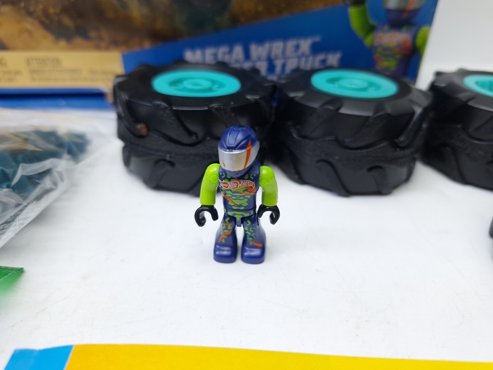 Hot Wheels Mega Construx Mega Wrex Monster Truck Building Set ...