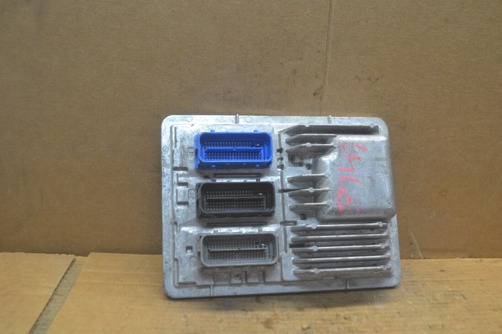 2016 Chevrolet Malibu Engine Control Unit ECU 12675580 Module 428-24D2 ...
