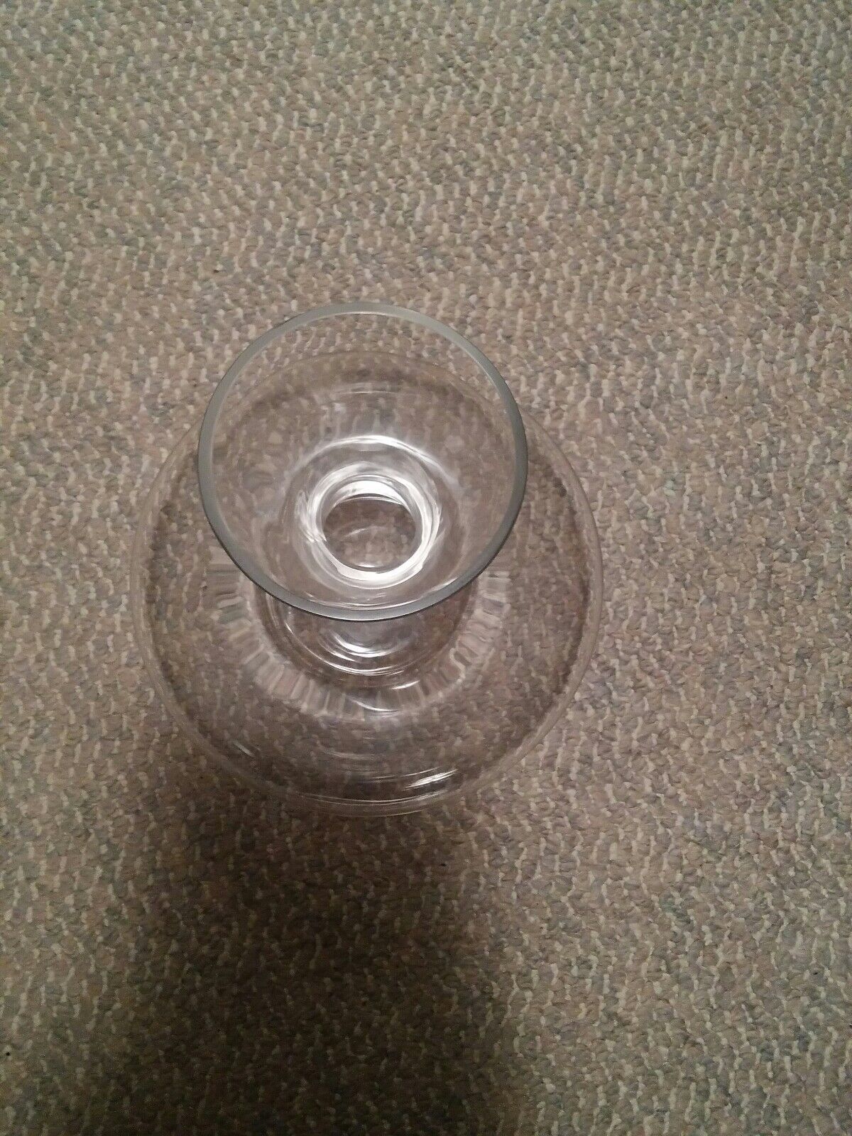 043 Clear Wide Bottom Vase Beaker Fluted Top Narrow Stem Ship Decanter ...