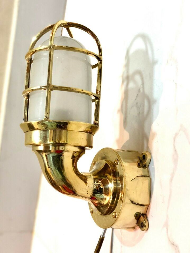 MARINE SOLID BRASS SWAN PASSAGEWAY BULKHEAD LIGHT FIXTURE WITH WHITE ...