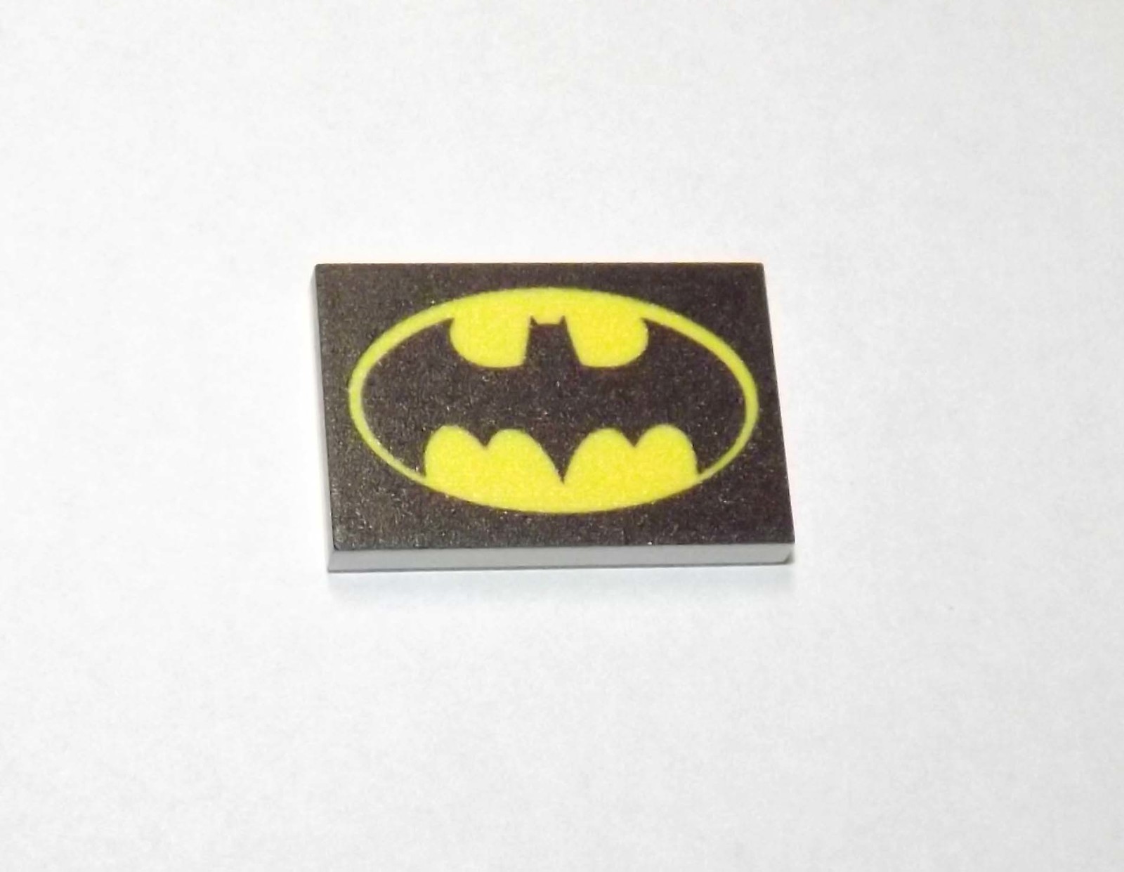 Building Block Batman Logo 2X3 piece for Minifigure US Toy Minifigure ...