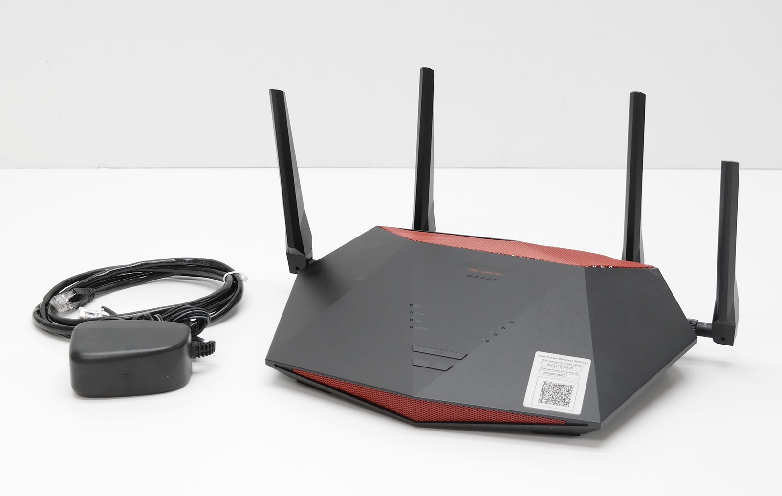 Netgear Nighthawk Pro AX5400 Gaming Wi-Fi 6 Gaming Router XR1000 ...