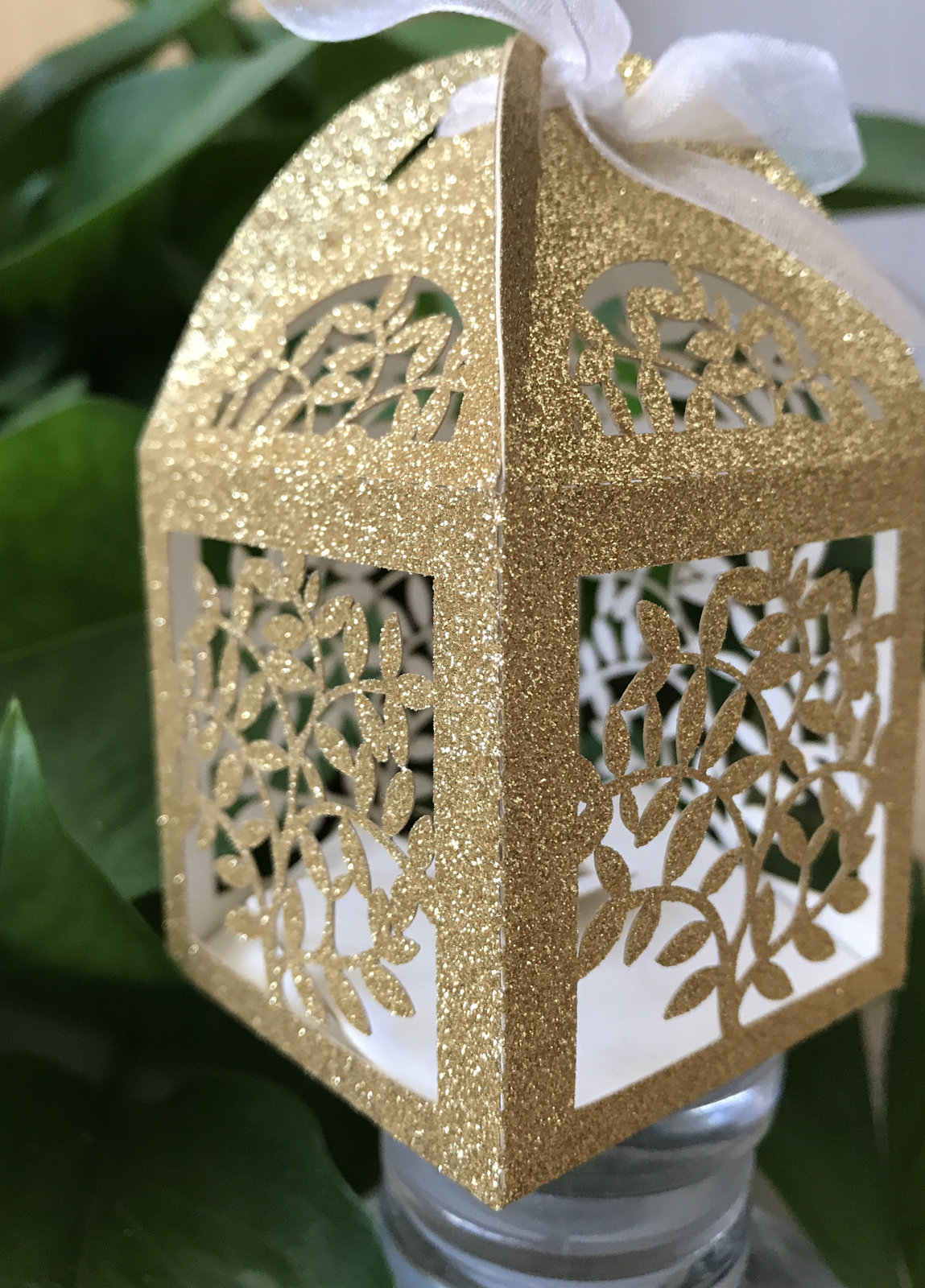 100pcs Glitter Gold Leaf Laser Cut Wedding gift boxes,Small Favour ...